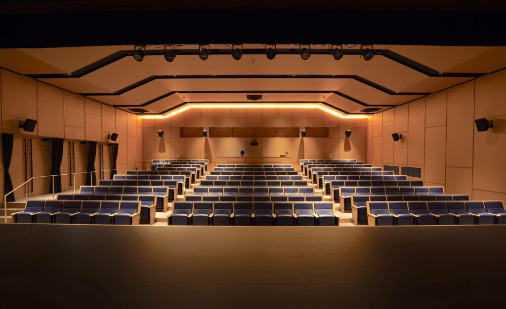 Revue performance “Dancing Sounds of the Hometown – Furusato Neo ...